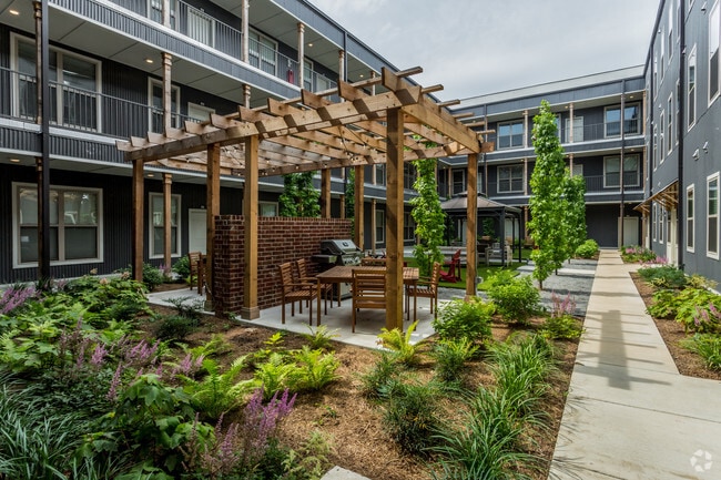 Downtown Little Rock Apartments for Rent with High Ceilings - Little ...