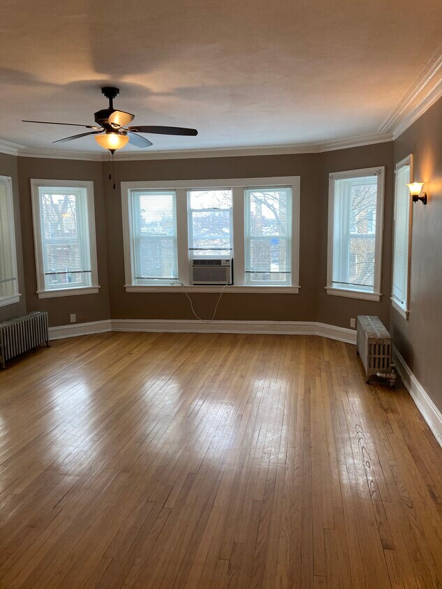 6441 N Claremont Ave Unit 3, Chicago, IL 60645 - 6441 N Claremont Ave ...