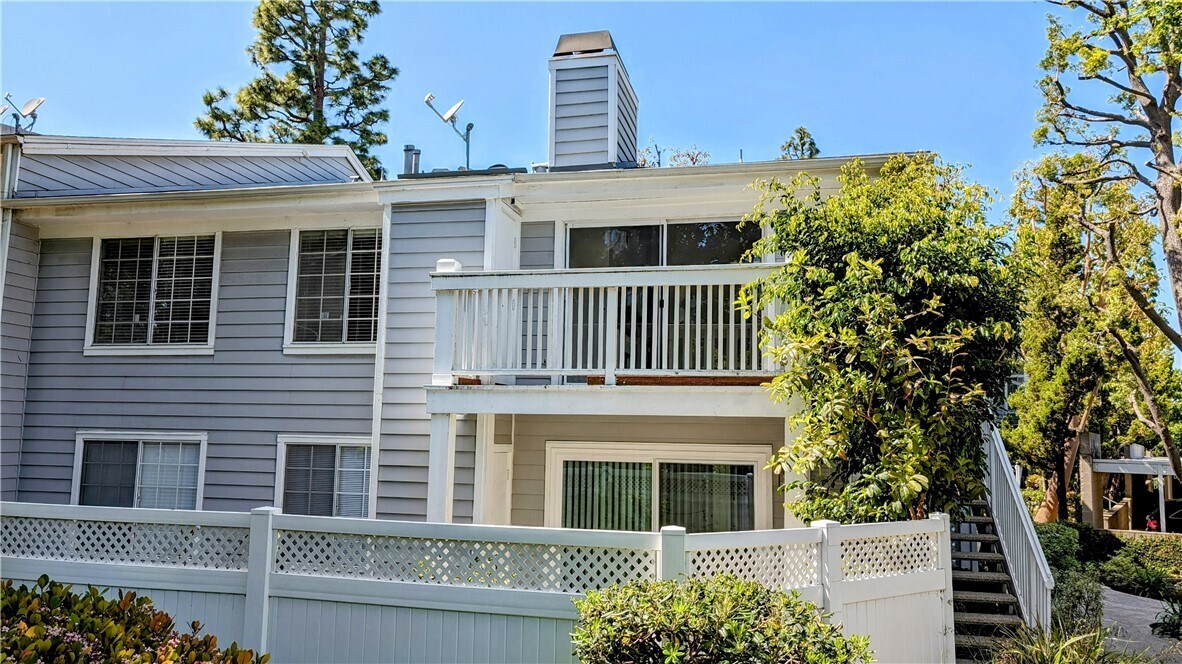 1322 W Park Western Dr Unit 216, Los Angeles, CA 90732 - Condo for Rent ...