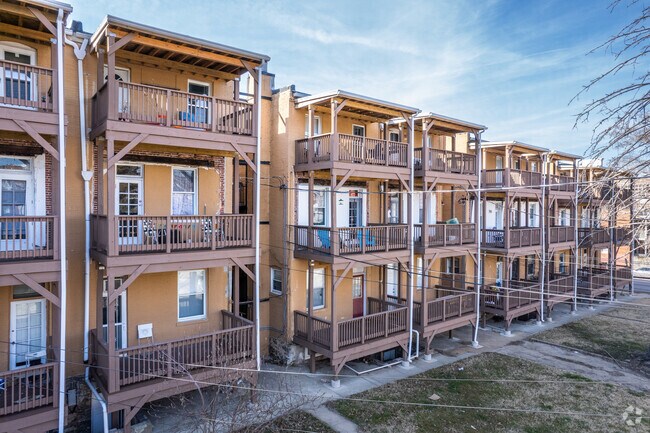 Gilman - Apartments in Baltimore, MD | Apartments.com