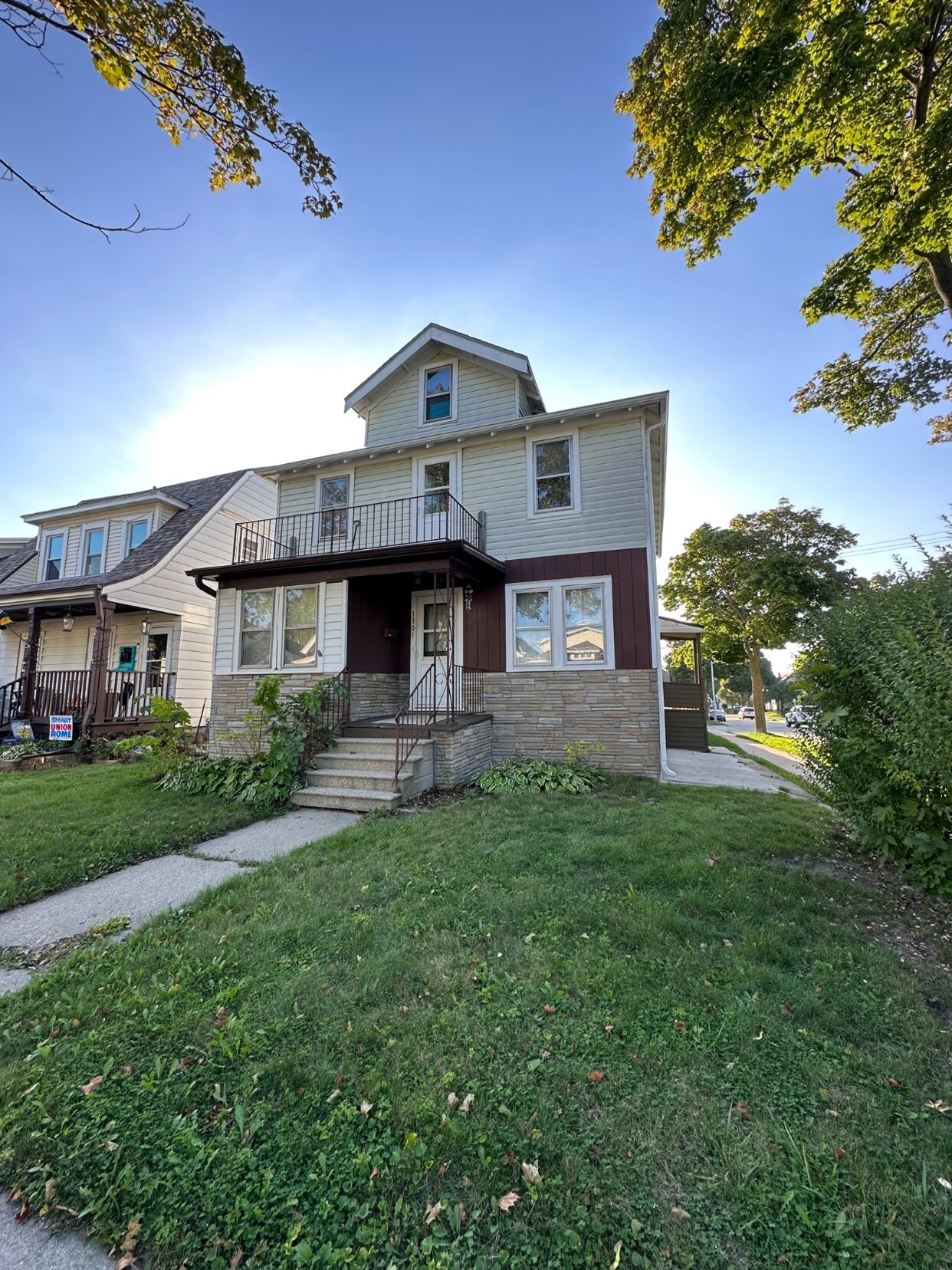 7407 W Madison St Unit Upper, West Allis, WI 53214 - Condo for Rent in ...