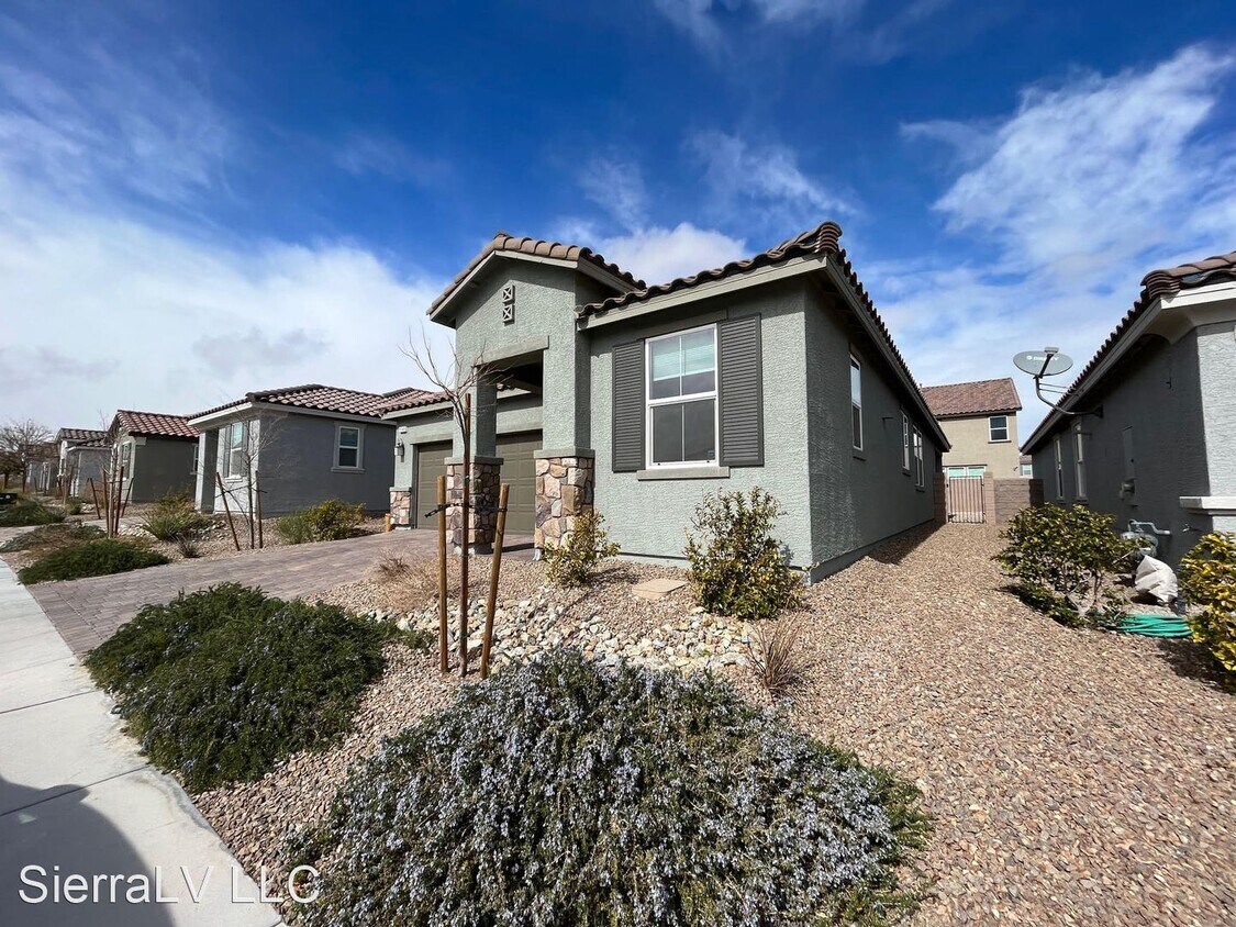9748 Angel Valley Dr, Las Vegas, NV 89178 - House Rental in Las Vegas ...