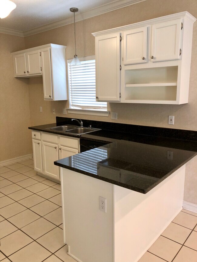 1225 Sycamore Pl, Mandeville, LA 70448 - House Rental in Mandeville, LA ...