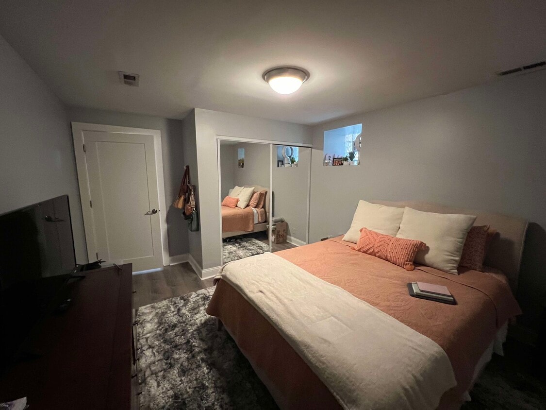 1332 N Cleveland Ave Unit 1, Chicago, IL 60610 - 1332 N Cleveland Ave ...