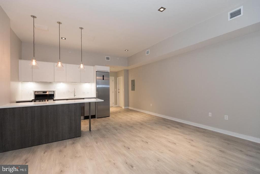 1602 Sansom St Unit 6, Philadelphia, PA 19103 - Room for Rent in ...