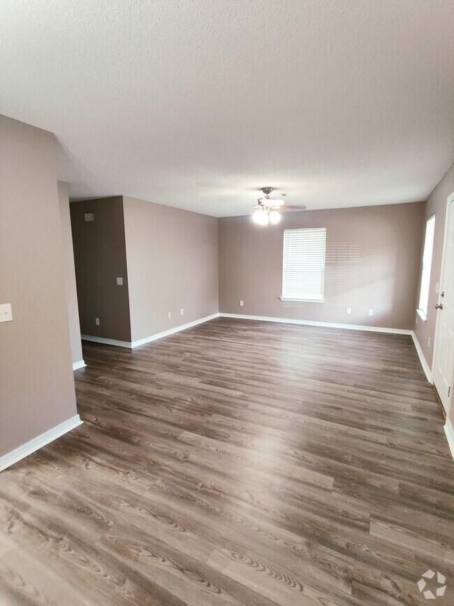 Apartments for Rent with Yard in Ferry Pass FL - Updated Today ... Apartments for Rent with Yard in Ferry Pass FL - Updated Today ...