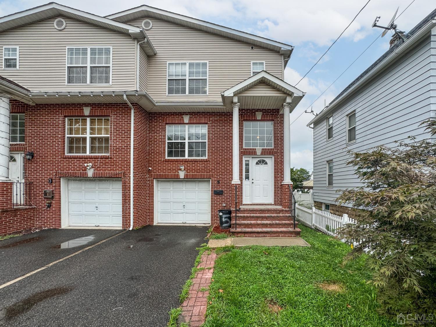 5 Christopher St, Carteret, NJ 07008 - House Rental in Carteret, NJ ...
