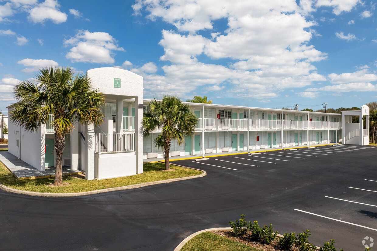 The Teale New Haven - 4455 W New Haven Ave Melbourne, FL 32904 ...