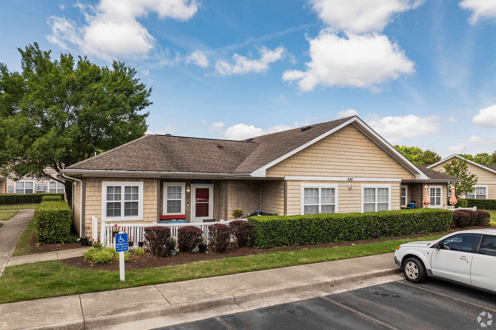 The Cottages at Great Bridge - 625 Bette's Way Chesapeake, VA 23320 ...