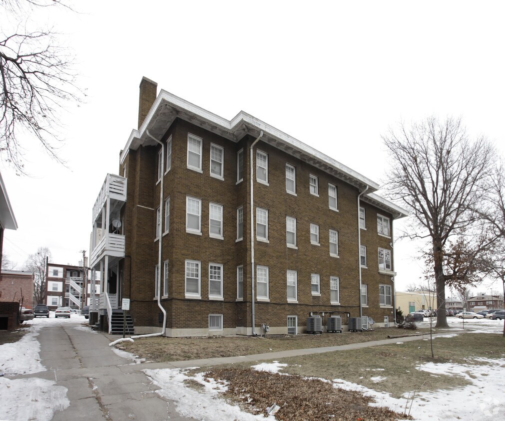 829 Goodhue Blvd, Lincoln, NE 68508 - 829 Goodhue Blvd Lincoln, NE ...