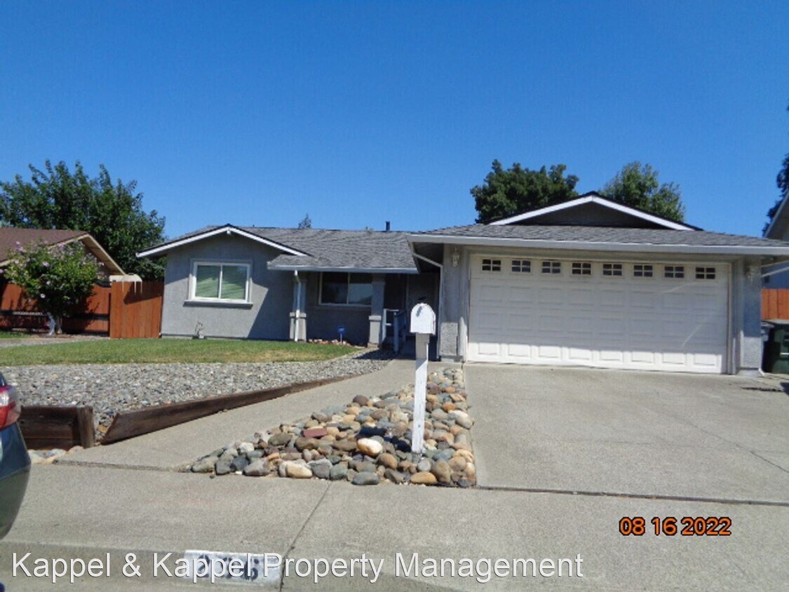 296 Livingston Ave, Vacaville, CA 95687 - House Rental in Vacaville, CA ...