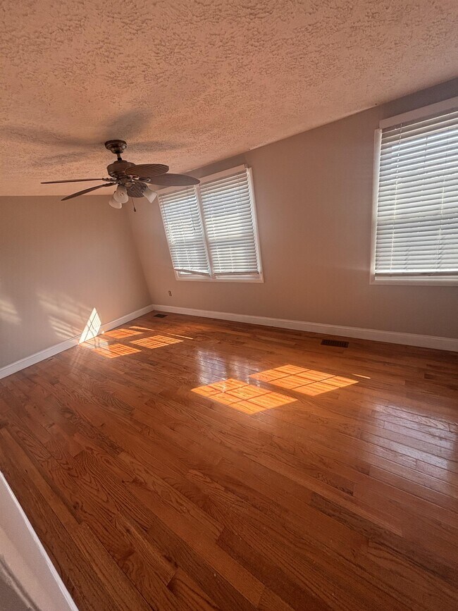 11724 Rosearbor Ct, Germantown, MD 20876 - Townhome Rentals in ...