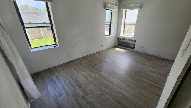 10159 S King Dr, Chicago, IL 60628 - House Rental in Chicago, IL ...