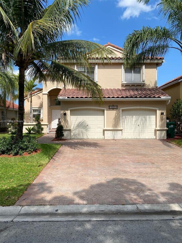 14501 SW 136th Pl, Miami, FL 33186 - House Rental in Miami, FL | Apartments.com