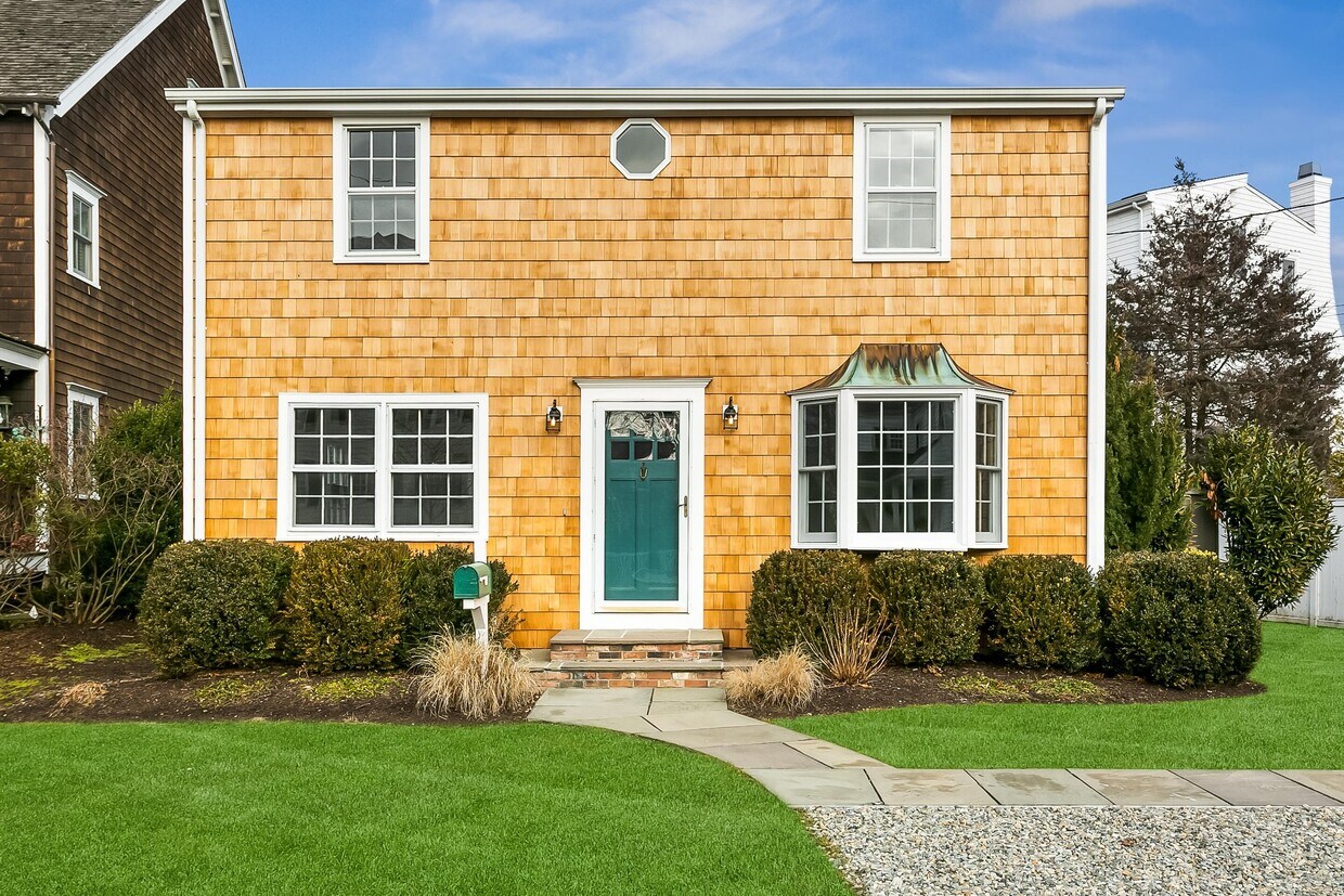 27 Meridian Rd, Norwalk, CT 06853 - House Rental in Norwalk, CT ...