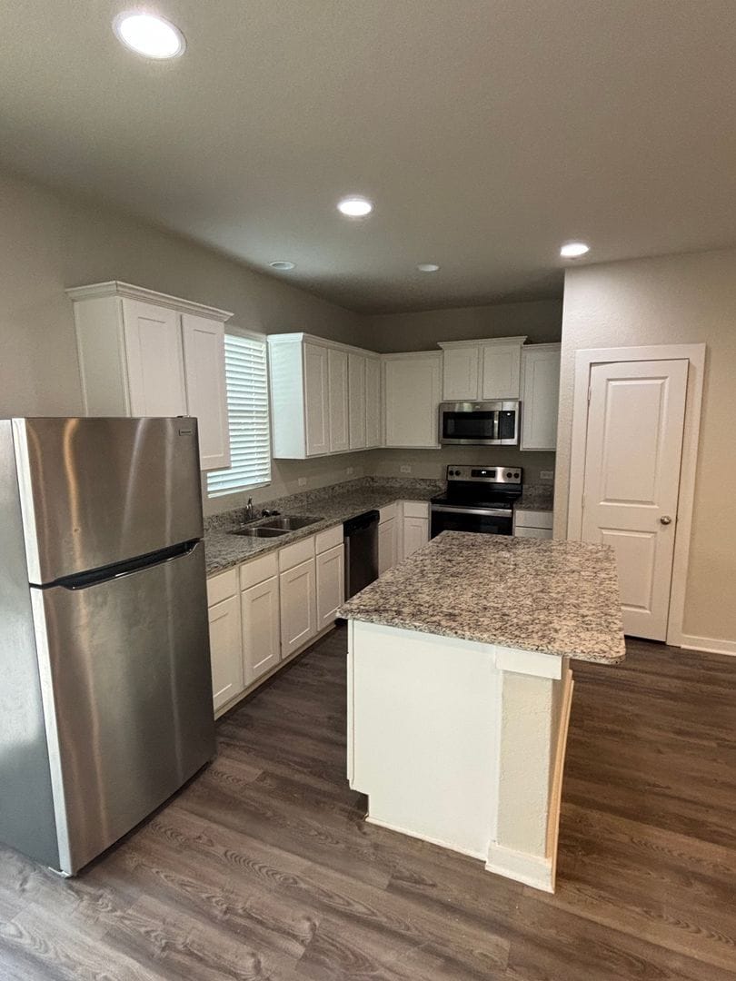 13314 Stadium Cv, San Antonio, TX 78249 - Townhome Rentals in San ...