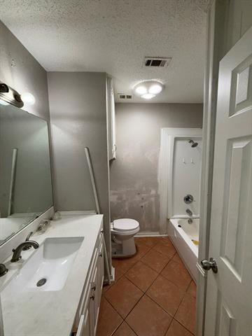 708 E Pecan St, Hurst, TX 76053 - Townhome Rentals in Hurst TX ...