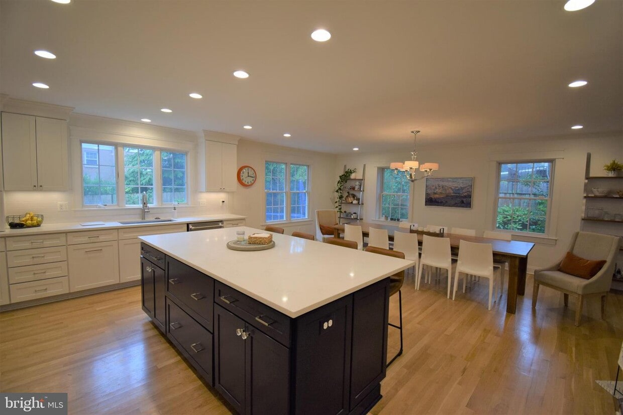 8814 Fircrest Pl, Alexandria, VA 22308 - House Rental in Alexandria, VA ...