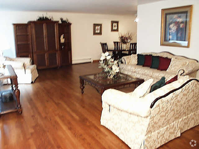 Park Ridge Commons Apartments - Des Plaines, IL | Apartments.com