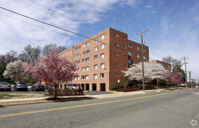 Infinity Apartments Apartments - Arlington, VA | Apartments.com