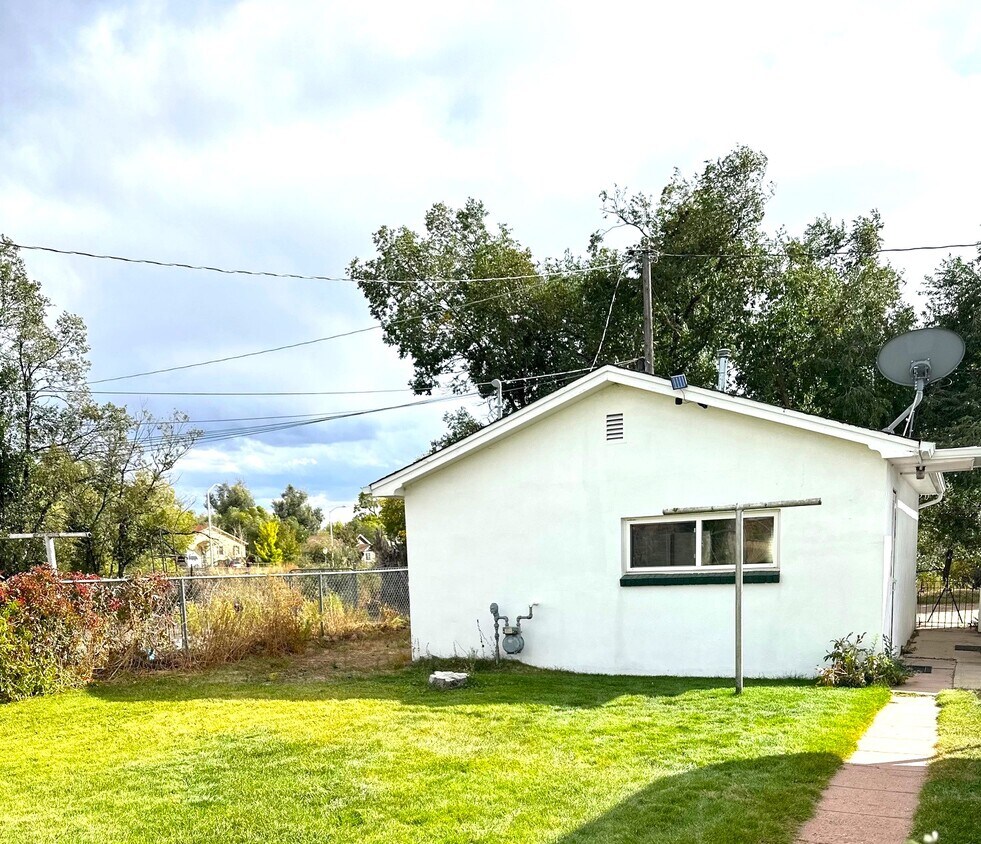 2-12 E Tyler St, Colorado Springs, CO 80907 - House Rental in Colorado ...