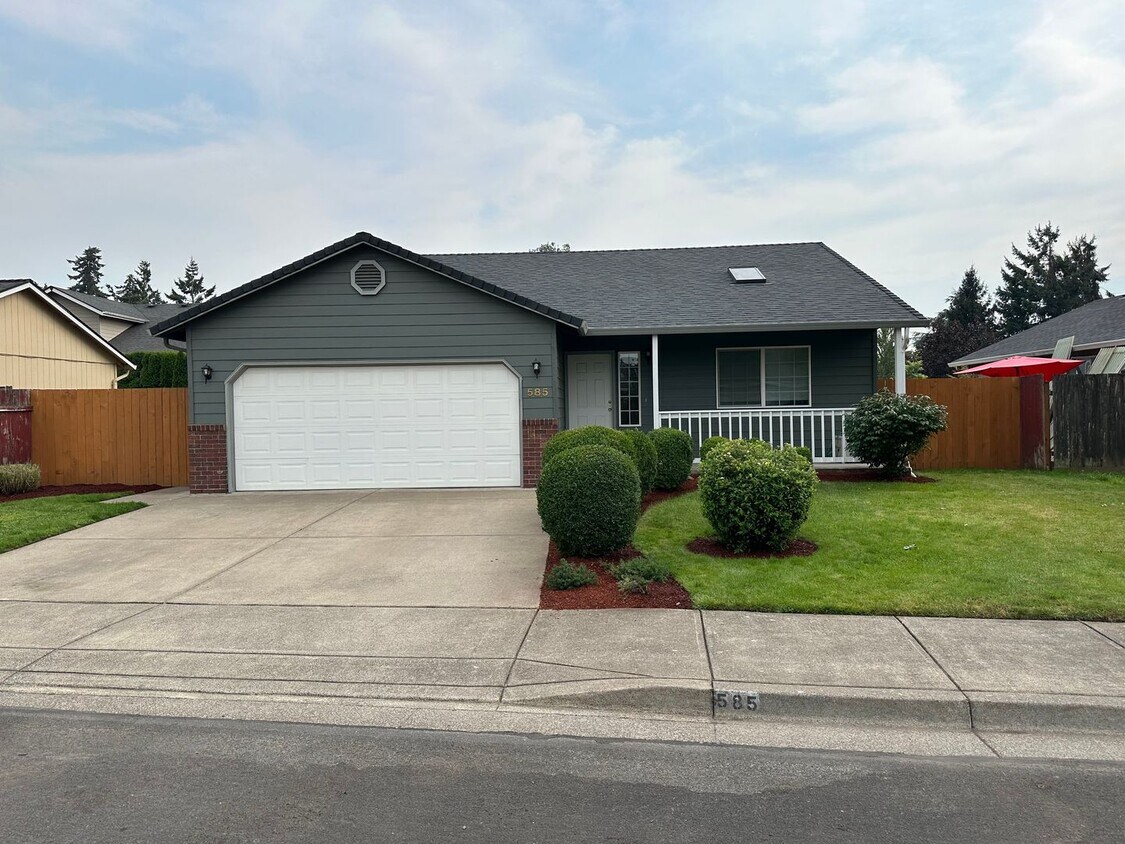 585 Nicholas Dr, Springfield, OR 97477 - House Rental in Springfield ...