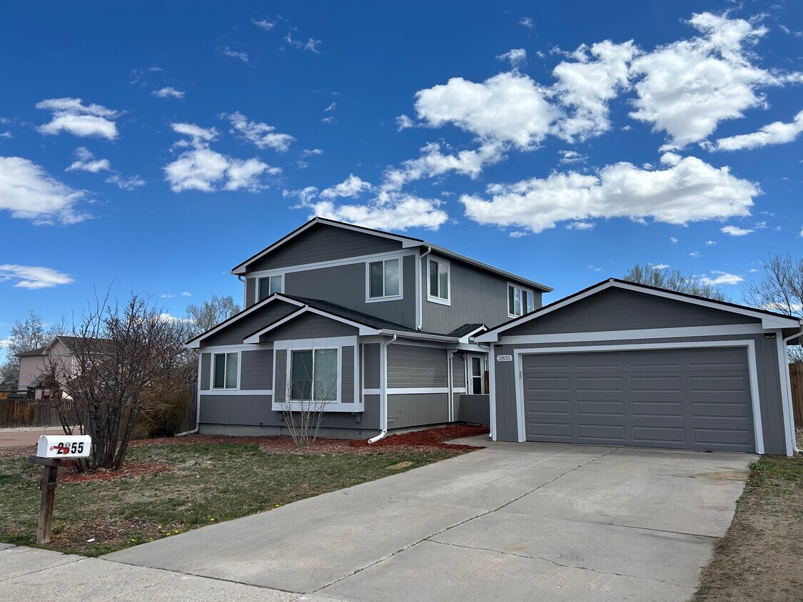 2855 Walton Creek Dr, Colorado Springs, CO 80922 - House Rental in ...