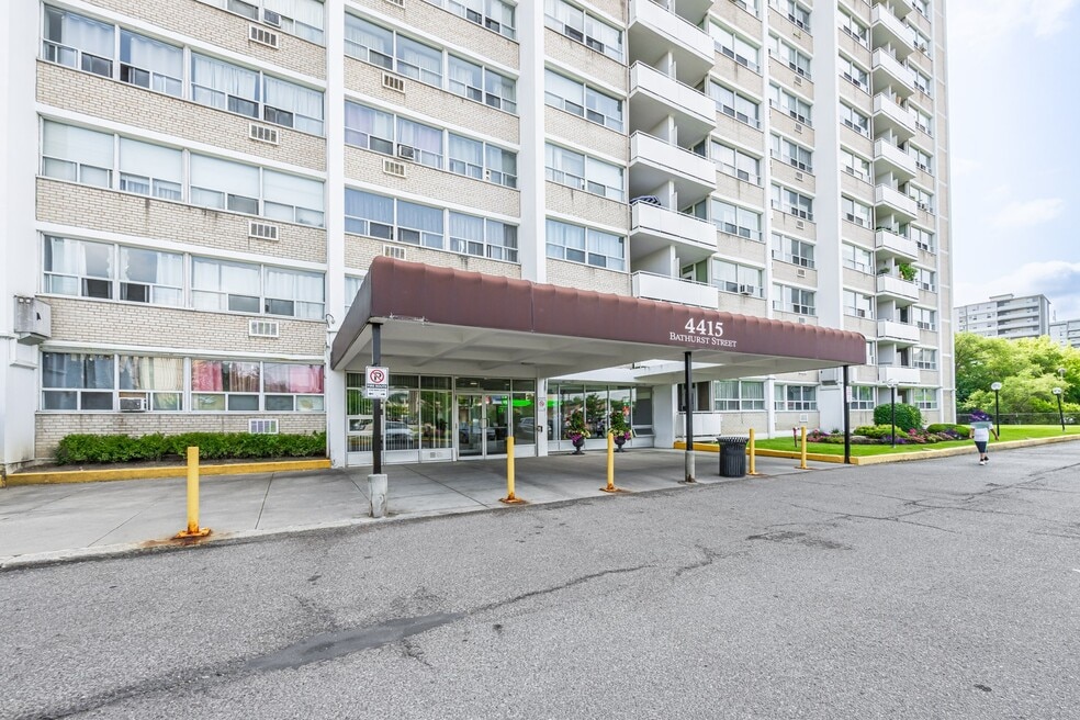 Bathurst Manor Toronto Apartments for Rent - Toronto, ON - 122 Rentals ...