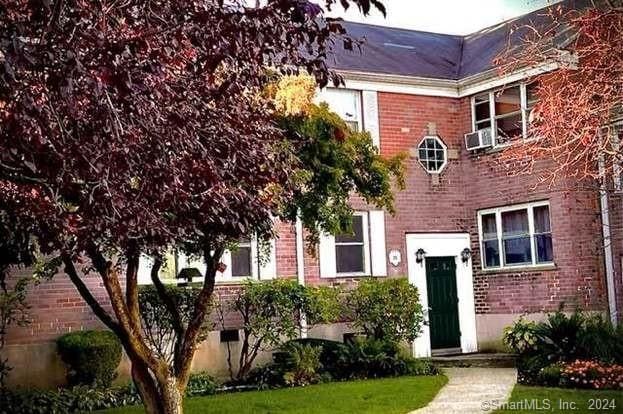 23 Standish Rd Unit 1, Stamford, CT 06902 - Condo for Rent in Stamford ...