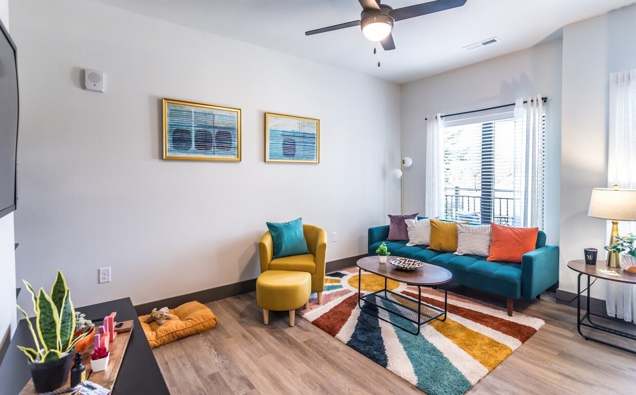 Martin on Main Apartments - 835 E Main St Louisville, KY 40206 ...