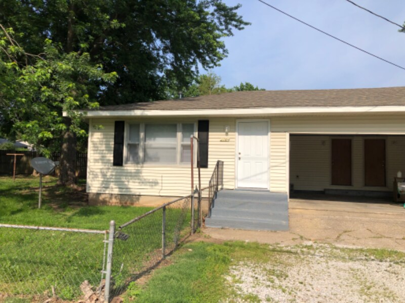 3104 N Howard Ave, Springfield, MO 65803 | Apartments.com
