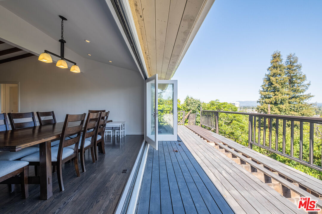 14563 Round Valley Dr, Los Angeles, CA 91403 - House Rental in Los ...