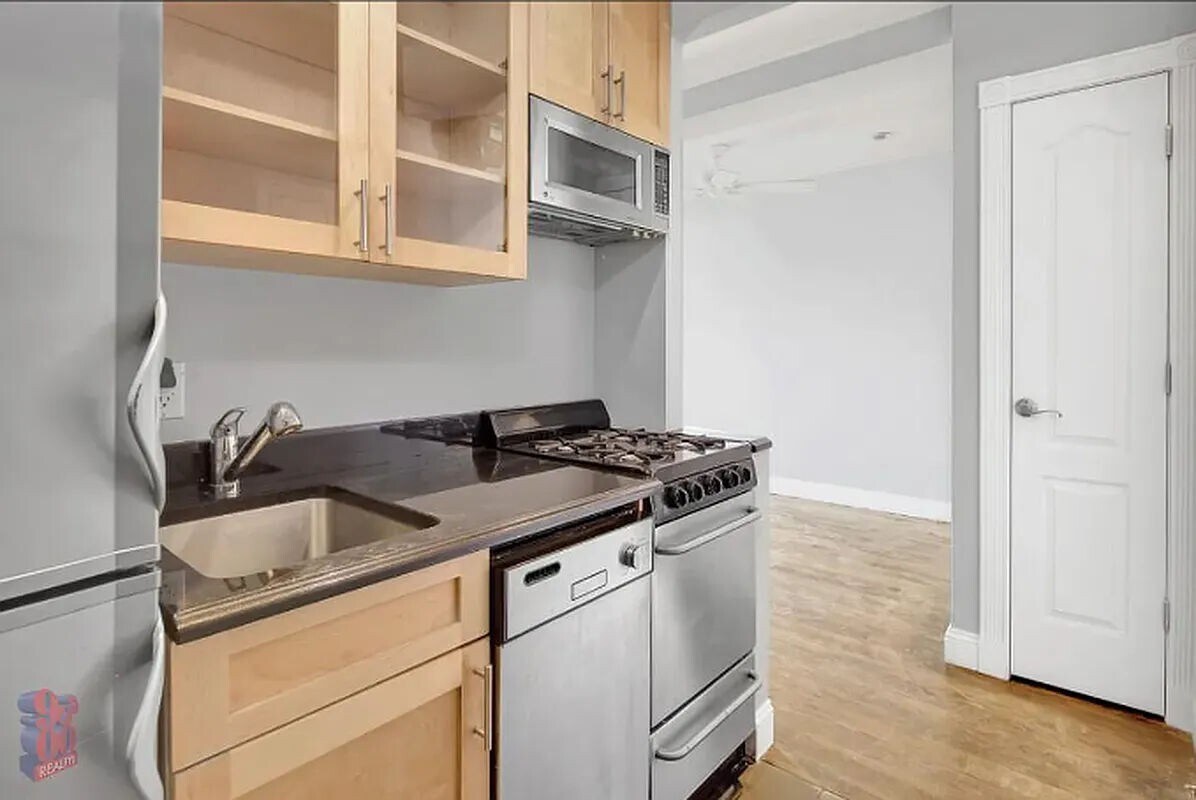 221 Mott St Unit 13, New York, NY 10012 | Apartments.com