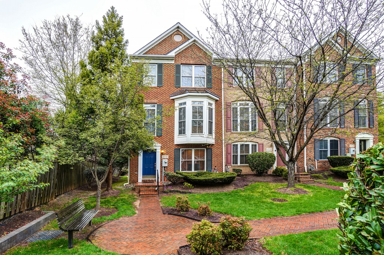 10730 Horde St, Silver Spring, MD 20902 - Townhome Rentals in Silver ...