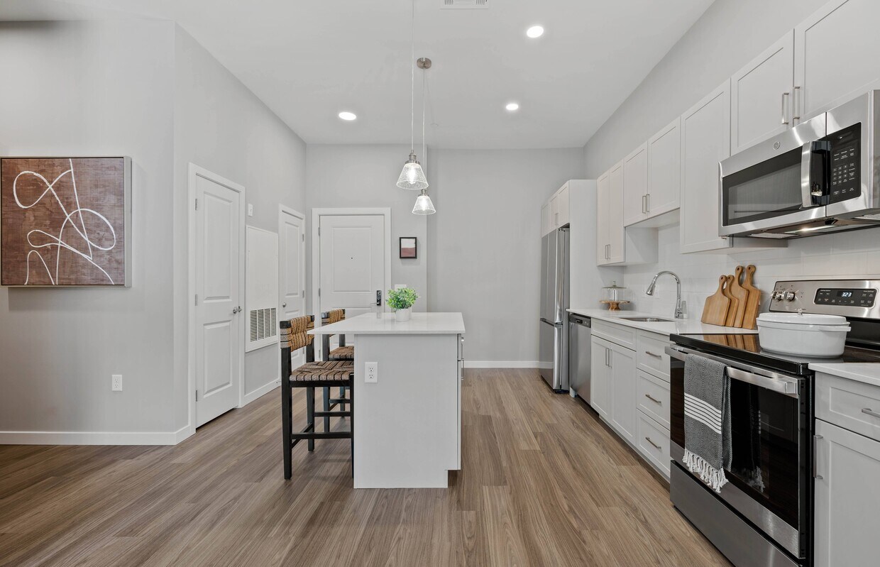 Millyard at Meadow Commons - 98 Pane Rd Newington, CT 06111 ...