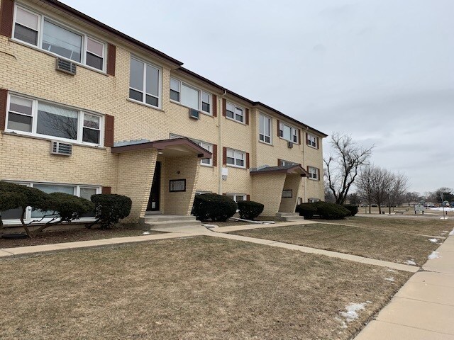 335 W Park Ave Unit 6, Addison, IL 60101 - 335 W Park Ave Addison, IL ...
