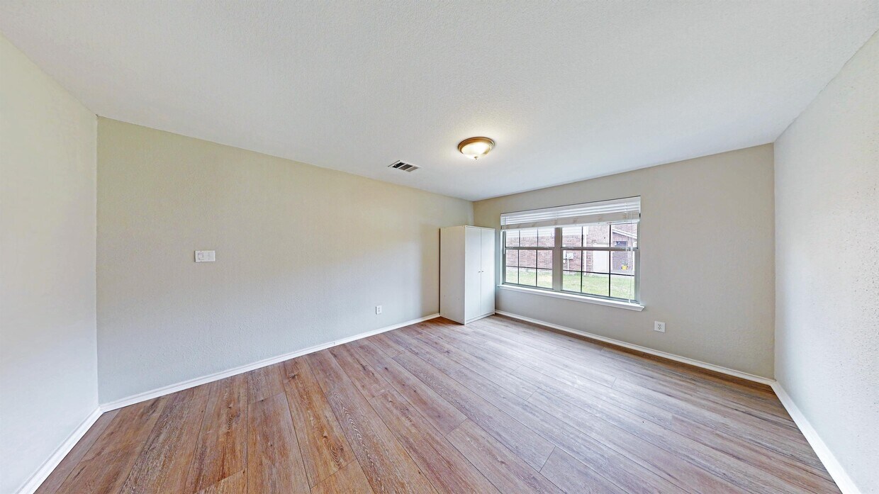 1001 Lincolns Sparrow Cove Unit BEDROOM 1A, Pflugerville, TX 78660 ...