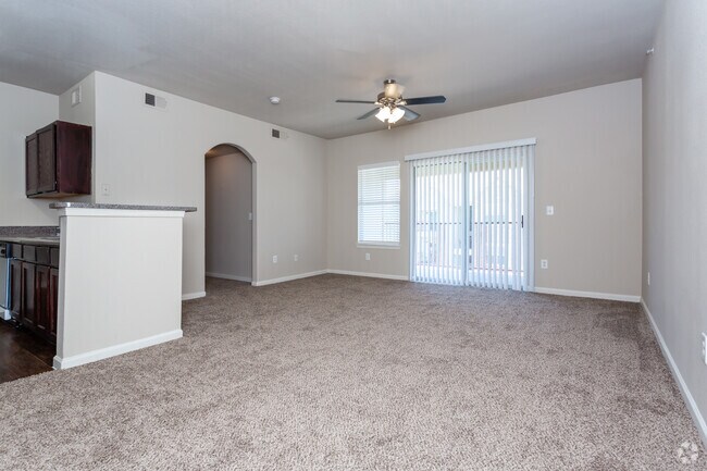 Prairie Ranch Apartment Homes - Grand Prairie, TX | Apartments.com