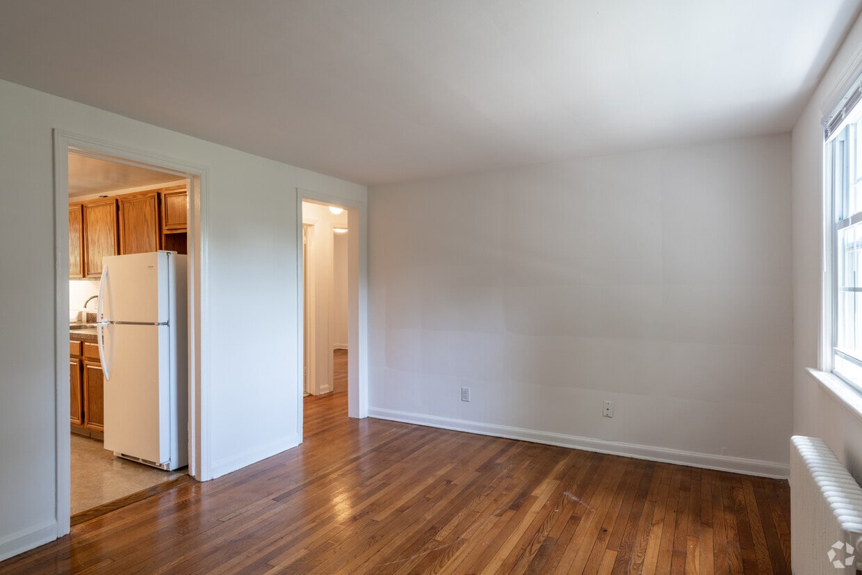 Garfield Park Apartments - 210 Cherry Ave Bound Brook, NJ 08805 ...