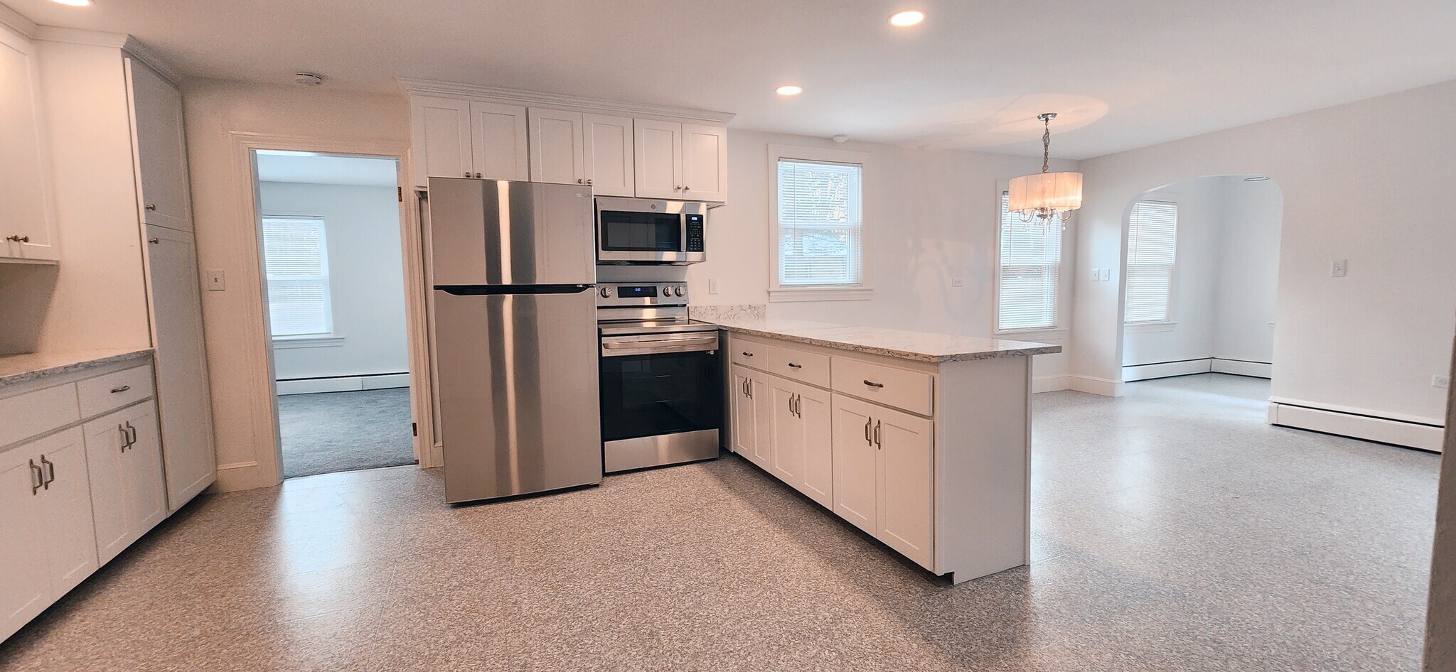 34 Pond St Unit Apt. #2, Salem, NH 03079 - 34 Pond St Salem, NH 03079 ...