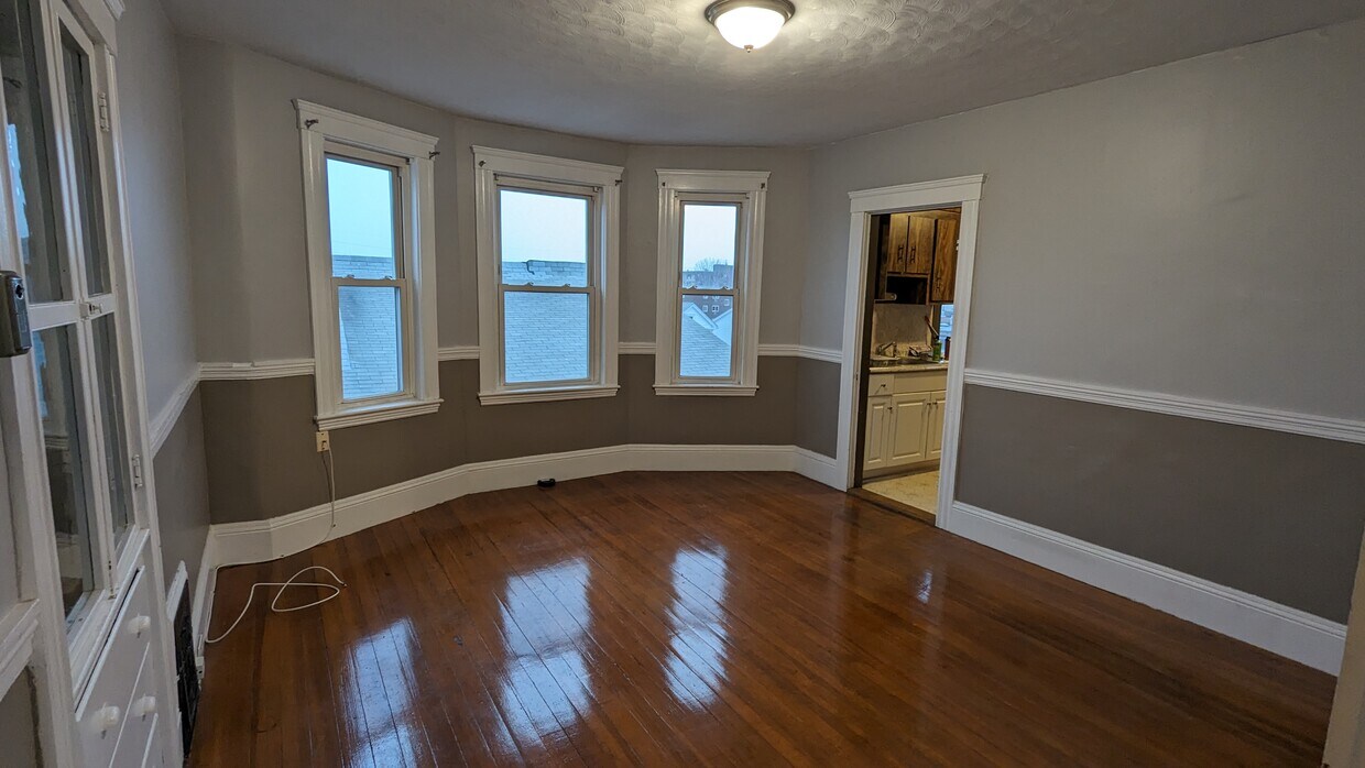 12 Oakes St, Everett, MA 02149 - 12 Oakes St Everett, MA 02149 ...