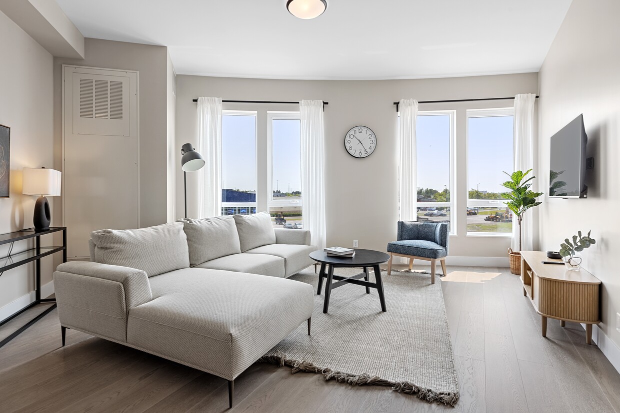 The Woods at 180 Kanata Avenue Apartments - 180 Kanata Av Ottawa, ON ...