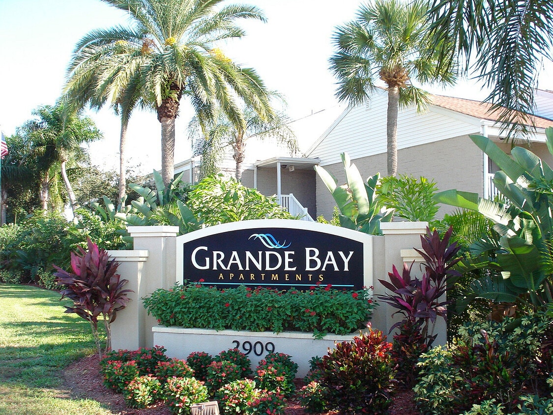 Grande Bay - 2909 Gulf To Bay Blvd Clearwater, FL 33759 | Apartments.com
