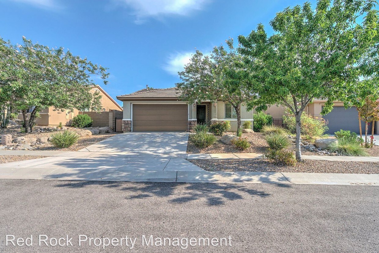 2451 E Angels Point Cir, Washington, UT 84780 - House Rental in ...