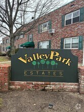 Best Luxury Alden Terrace Apartments for Rent - Valley Stream, NY - 2 ...