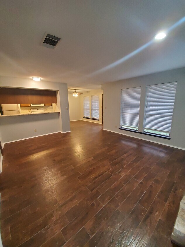 1305 Camp Craft Rd Unit D, West Lake Hills, TX 78746 - 1305 Camp Craft ...