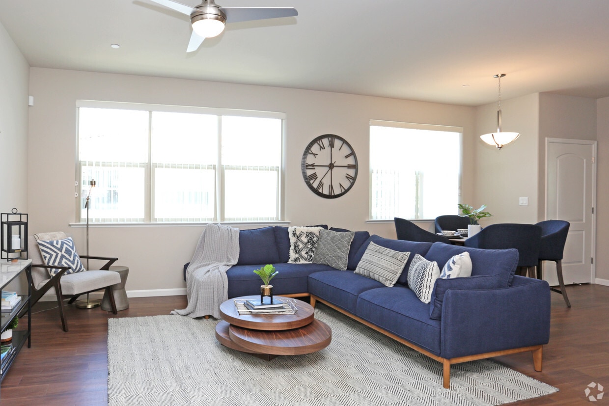 Brookside Villas - 8072 N Millbrook Ave Fresno, CA 93720 | Apartments.com
