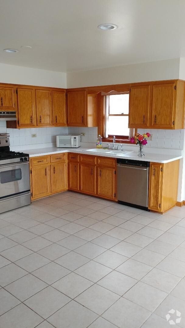 Apartments for Rent in Skokie IL - 255 Rentals | Apartments.com