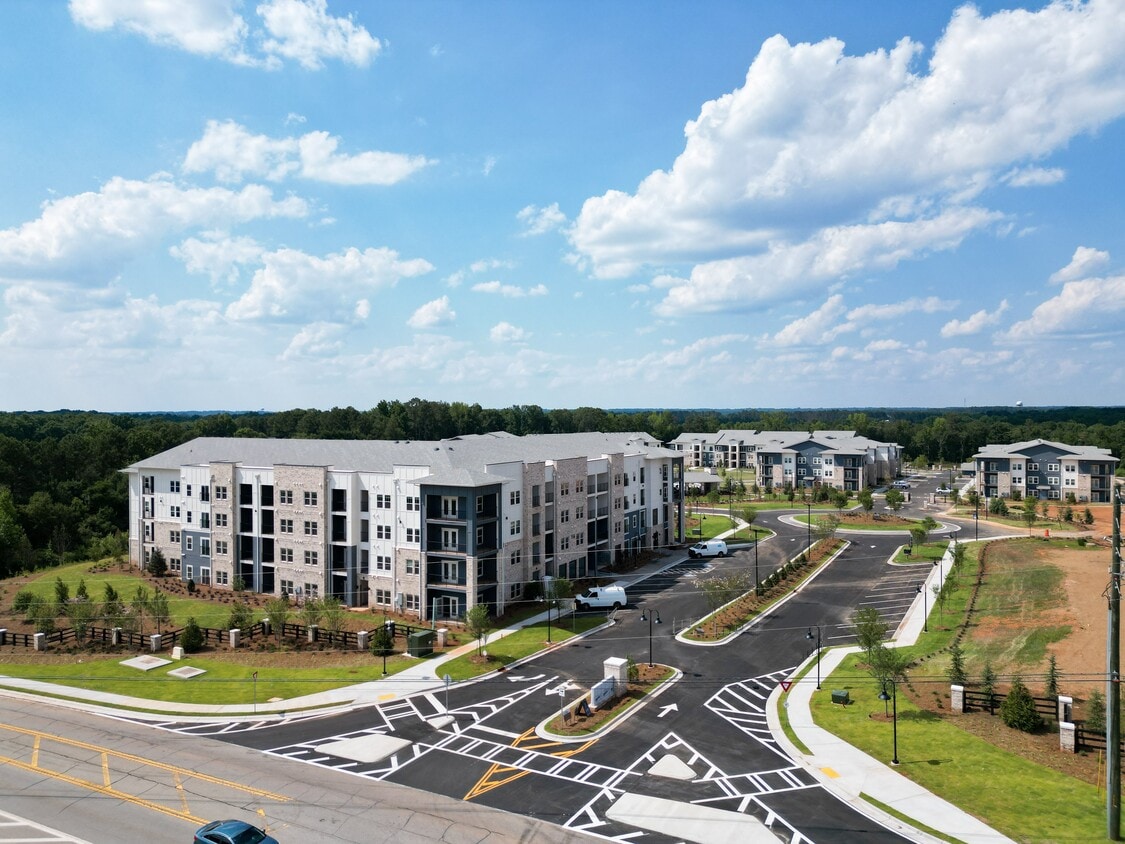 The Crest at South Point - 300 Highway 81 McDonough, GA 30253 ...