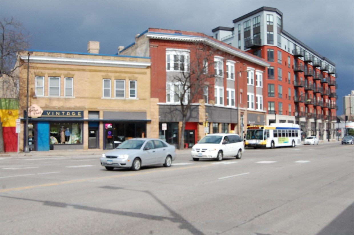 511 Central Ave SE Unit 5a&5b, Minneapolis, MN 55414 - Room for Rent in ...